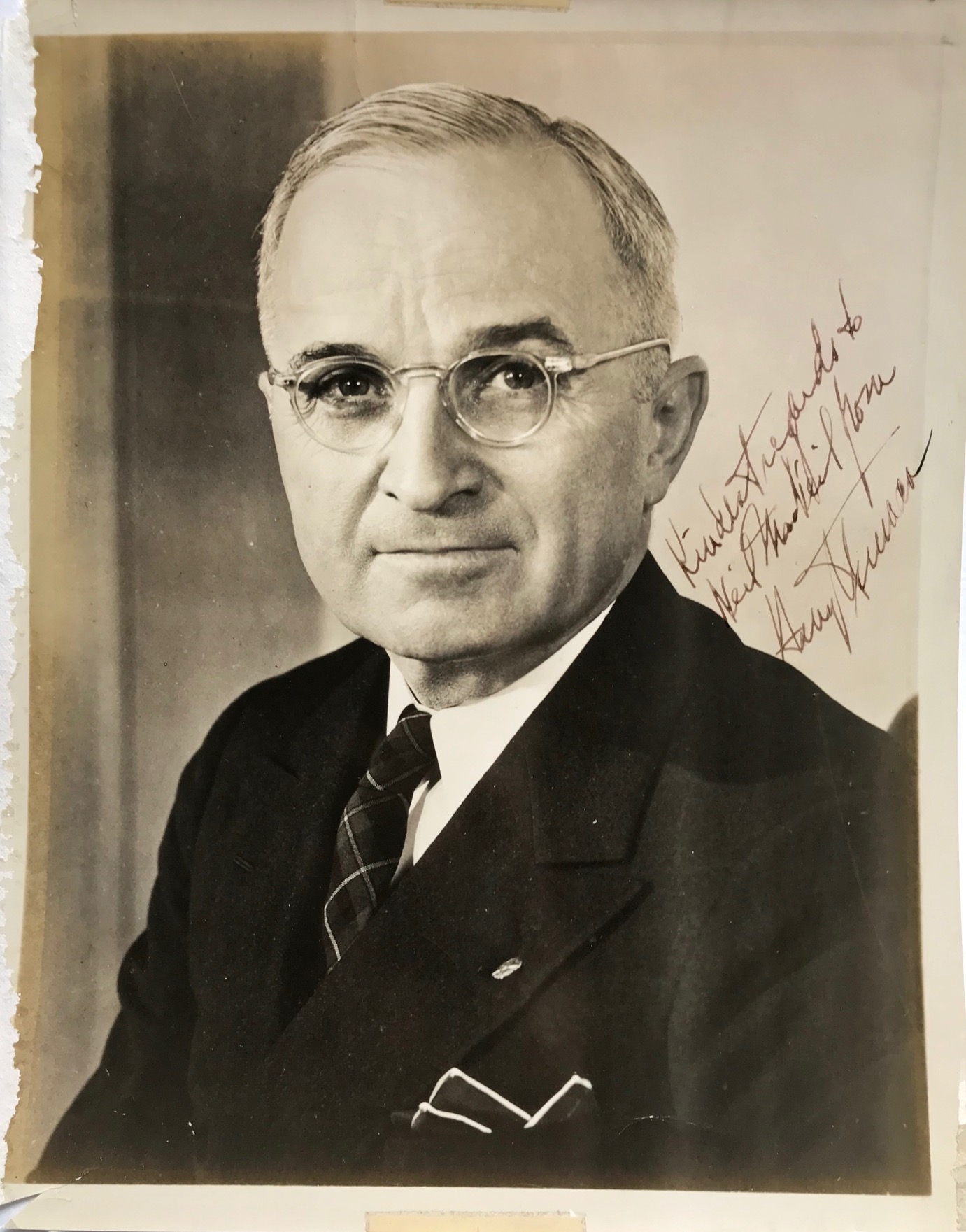 Portrait dédicacé d’Harry Truman, 33e président des États-Unis – Traces ...
