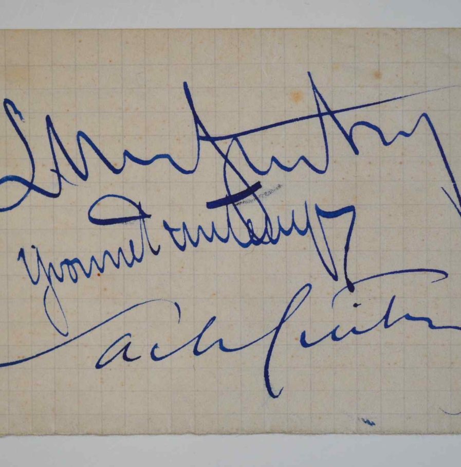 Réunion des signatures de Sacha Guitry, Lucien Guitry et Yvonne ...